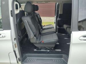 White Mercedes-Benz Vito V220 2018 in Alytus, with an engine capacity of 2.14 L and mileage of 324 thousand km for 24950 €, photo 16 on AUTOMOTO.COM.LV