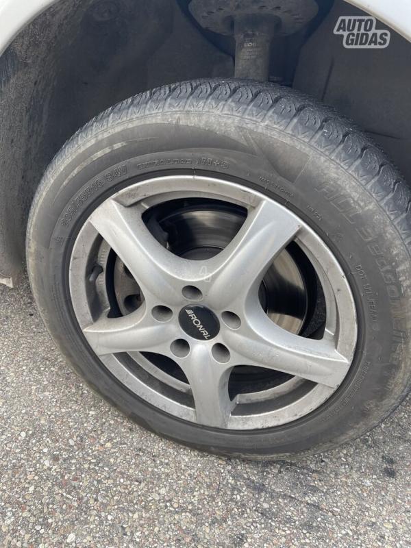 Mercedes-Benz Vito 2011 Kauņa, ar dzinēja tilpumu 2.20 L un nobraukumu 348 tūkst. km par 5100 €, foto 7 vietnē AUTOMOTO.COM.LV