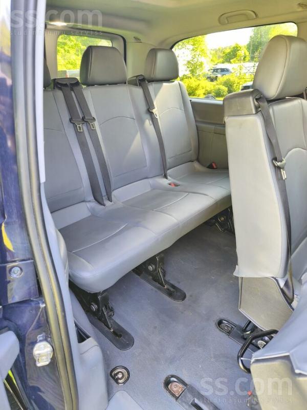 Violet Mercedes-Benz Vito 2009 in Jekabpils, with an engine capacity of 2.20 L and mileage of 317 thousand km for 5750 €, photo 9 on AUTOMOTO.COM.LV