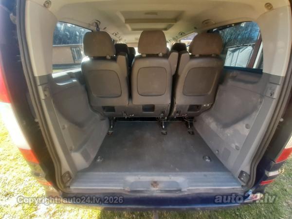 Violets Mercedes-Benz Vito 2005 Tallina, ar dzinēja tilpumu 2.10 L un nobraukumu 523 tūkst. km par 4000 €, foto 10 vietnē AUTOMOTO.COM.LV