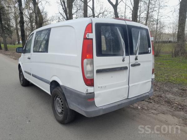 Белый Мерседес Вито 2010 в Рига, объемом двигателя 2.20 л и пробегом 185 тыс. км за 1650 €, фото 4 на AUTOMOTO.COM.LV