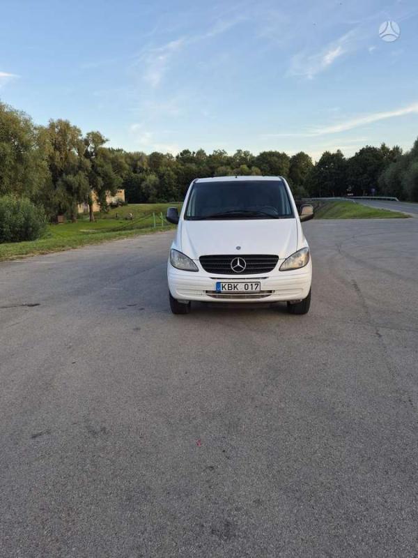 Mercedes-Benz Vito 2005 Kalvarija vietnē Balts Mercedes-Benz Vito 2005 Kalvarija, ar dzinēja tilpumu 2.20 L un nobraukumu 307 tūkst. km par 2150 €, foto 3 vietnē AUTOMOTO.COM.LV
