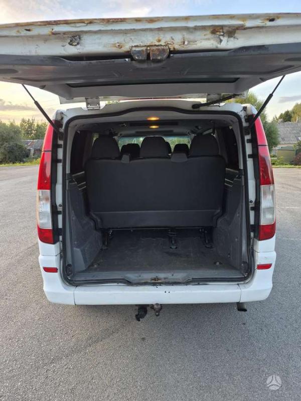 Mercedes-Benz Vito 2005 Kalvarija vietnē Balts Mercedes-Benz Vito 2005 Kalvarija, ar dzinēja tilpumu 2.20 L un nobraukumu 307 tūkst. km par 2150 €, foto 11 vietnē AUTOMOTO.COM.LV