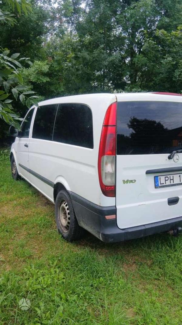 Mercedes-Benz Vito 2005 Kauņa vietnē Balts Mercedes-Benz Vito 2005 Kauņa, ar dzinēja tilpumu 2.20 L un nobraukumu 420 tūkst. km par 1850 €, foto 4 vietnē AUTOMOTO.COM.LV