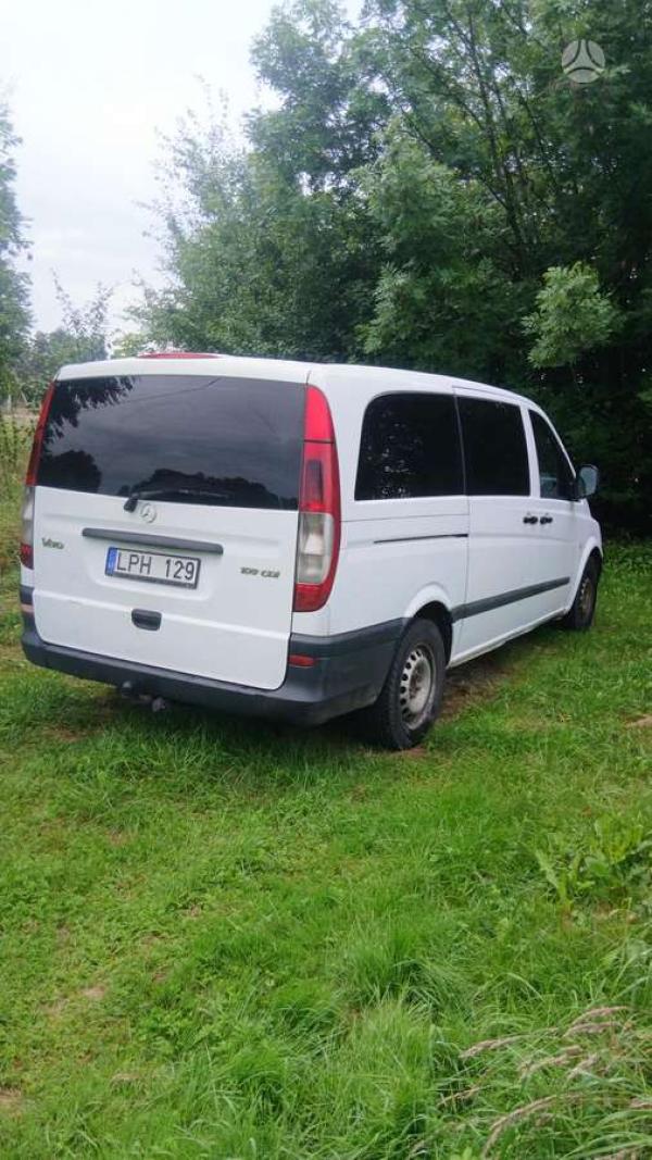 Mercedes-Benz Vito 2005 Kauņa vietnē Balts Mercedes-Benz Vito 2005 Kauņa, ar dzinēja tilpumu 2.20 L un nobraukumu 420 tūkst. km par 1850 €, foto 5 vietnē AUTOMOTO.COM.LV