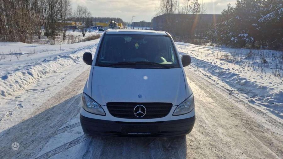 Balts Mercedes-Benz Vito 2006 Viļņa, ar dzinēja tilpumu 2.19 L un nobraukumu 293 tūkst. km par 4450 €, foto 3 vietnē AUTOMOTO.COM.LV