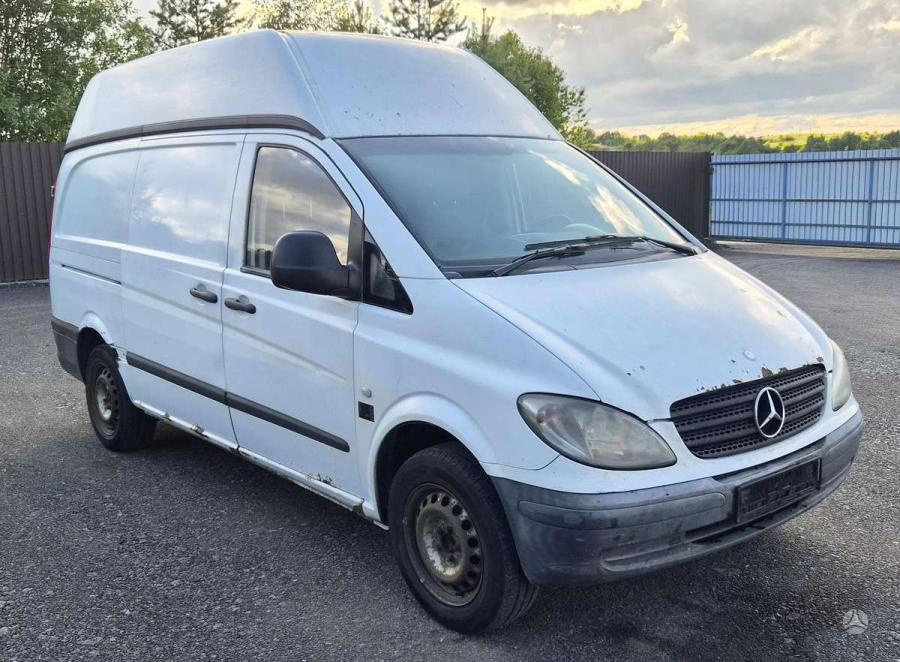 Balts Mercedes-Benz Vito 2008 Viļņa, ar dzinēja tilpumu 2.15 L un nobraukumu 467 tūkst. km par 2000 €, foto 9 vietnē AUTOMOTO.COM.LV