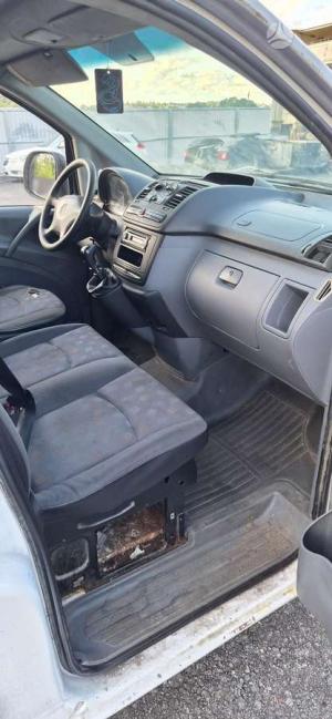 Balts Mercedes-Benz Vito 2008 Viļņa, ar dzinēja tilpumu 2.15 L un nobraukumu 467 tūkst. km par 2000 €, foto 16 vietnē AUTOMOTO.COM.LV