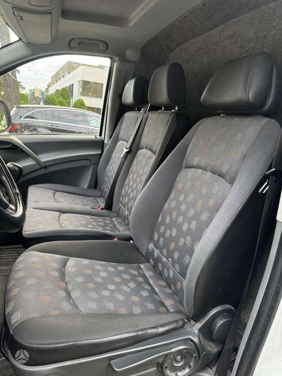 White Mercedes-Benz Vito 2008 in Vilnius, with an engine capacity of 2.15 L and mileage of 205 thousand km for 3200 €, photo 7 on AUTOMOTO.COM.LV