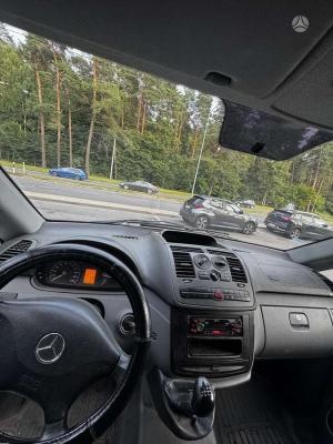White Mercedes-Benz Vito 2008 in Vilnius, with an engine capacity of 2.15 L and mileage of 205 thousand km for 3200 €, photo 8 on AUTOMOTO.COM.LV
