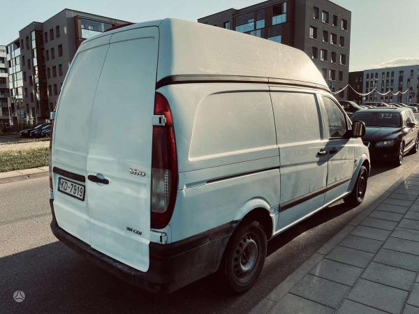 White Mercedes-Benz Vito 2008 in Vilnius, with an engine capacity of 2.20 L and mileage of 376 thousand km for 1550 €, photo 3 on AUTOMOTO.COM.LV