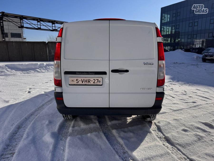 White Mercedes-Benz Vito 2010 in Panevezys, with an engine capacity of 2.10 L and mileage of 260 thousand km for 4200 €, photo 4 on AUTOMOTO.COM.LV