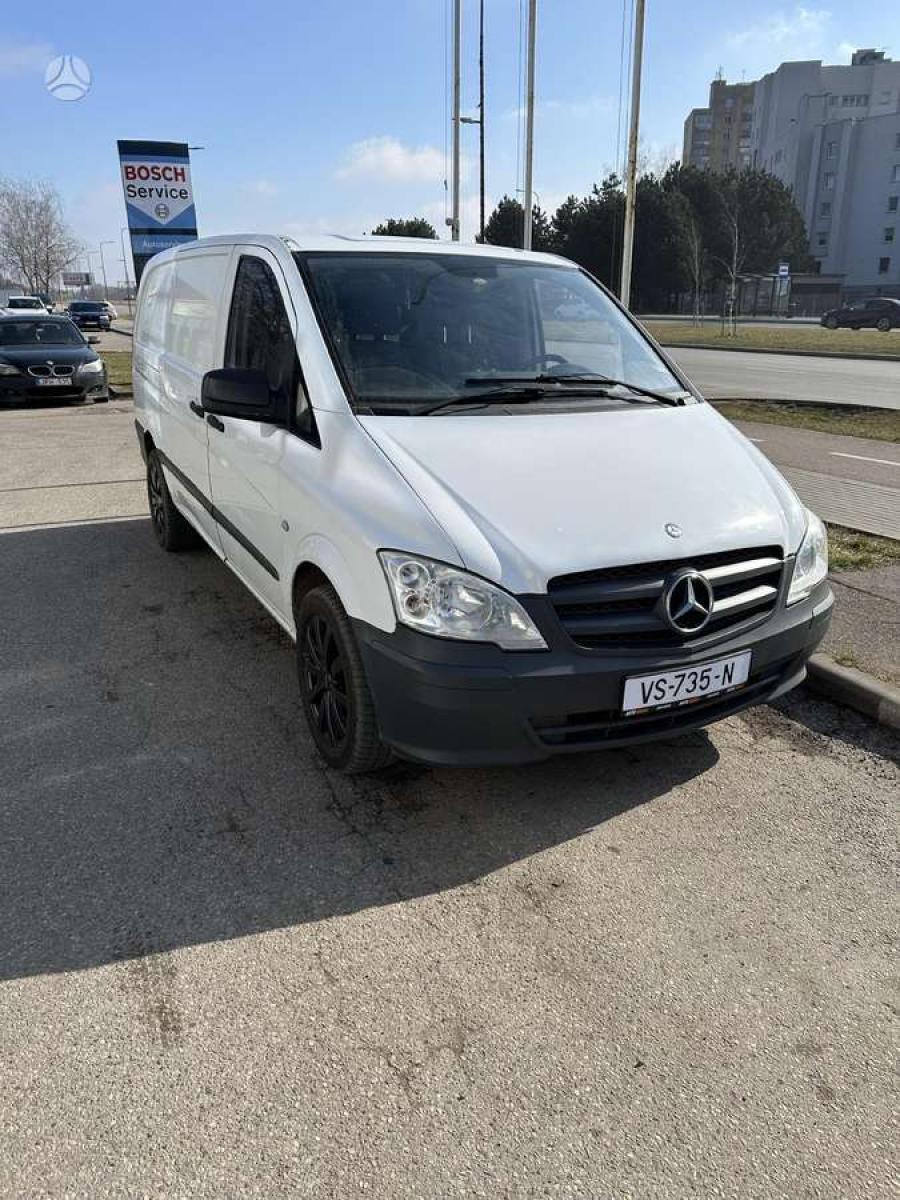 Balts Mercedes-Benz Vito 2011 Kauņa, ar dzinēja tilpumu 2.14 L un nobraukumu 355 tūkst. km par 3250 €, foto 1 vietnē AUTOMOTO.COM.LV