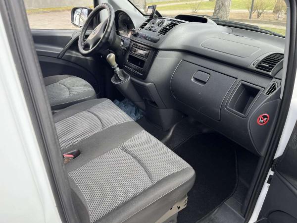White Mercedes-Benz Vito 2011 in Taurage, with an engine capacity of 2.20 L and mileage of 265 thousand km for 4800 €, photo 10 on AUTOMOTO.COM.LV