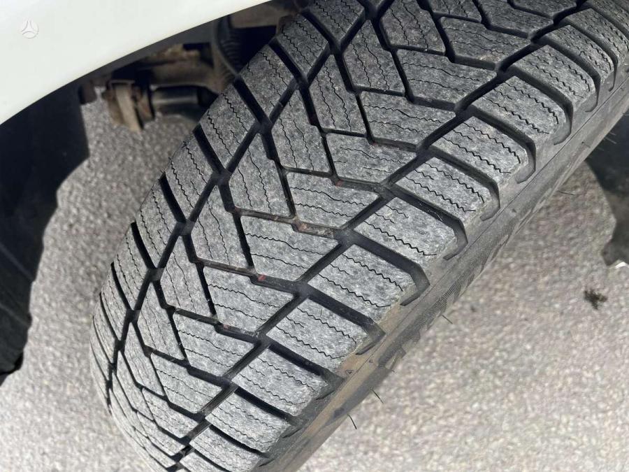 Balts Mercedes-Benz Vito 2011 Tauragė, ar dzinēja tilpumu 2.20 L un nobraukumu 265 tūkst. km par 4800 €, foto 13 vietnē AUTOMOTO.COM.LV