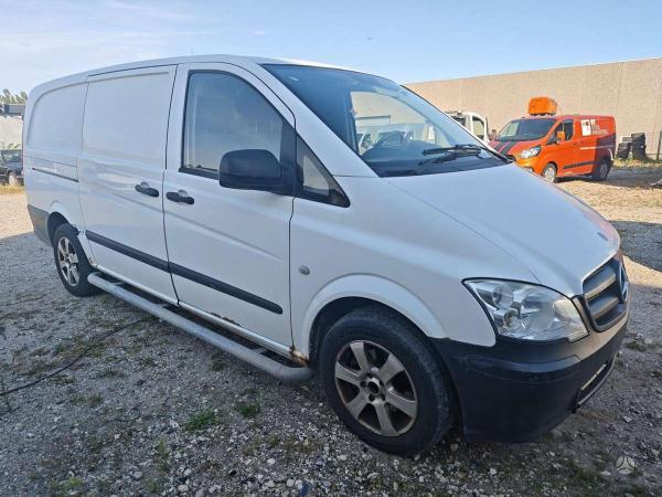 White Mercedes-Benz Vito 2011 in Kaunas, with an engine capacity of 2.14 L and mileage of 297 thousand km for 2850 €, photo 1 on AUTOMOTO.COM.LV