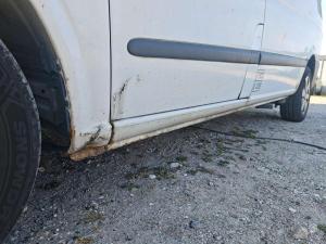White Mercedes-Benz Vito 2011 in Kaunas, with an engine capacity of 2.14 L and mileage of 297 thousand km for 2850 €, photo 11 on AUTOMOTO.COM.LV