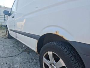 White Mercedes-Benz Vito 2011 in Kaunas, with an engine capacity of 2.14 L and mileage of 297 thousand km for 2850 €, photo 12 on AUTOMOTO.COM.LV