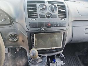 White Mercedes-Benz Vito 2011 in Kaunas, with an engine capacity of 2.14 L and mileage of 297 thousand km for 2850 €, photo 15 on AUTOMOTO.COM.LV