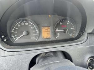 White Mercedes-Benz Vito 2012 in Radviliskis, with an engine capacity of 2.14 L and mileage of 257 thousand km for 5142 €, photo 11 on AUTOMOTO.COM.LV