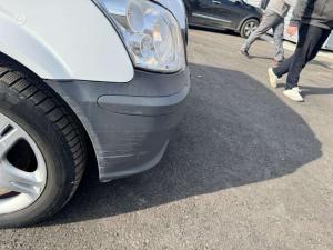 White Mercedes-Benz Vito 2012 in Radviliskis, with an engine capacity of 2.14 L and mileage of 257 thousand km for 5142 €, photo 16 on AUTOMOTO.COM.LV
