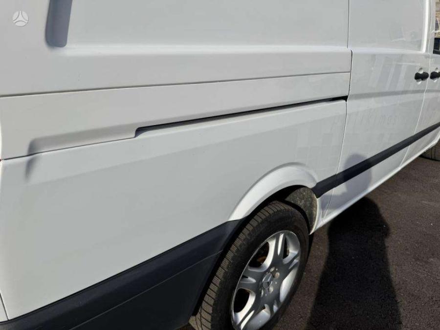 White Mercedes-Benz Vito 2012 in Radviliskis, with an engine capacity of 2.14 L and mileage of 257 thousand km for 5142 €, photo 21 on AUTOMOTO.COM.LV