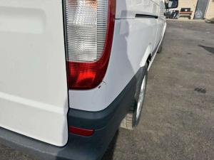 White Mercedes-Benz Vito 2012 in Radviliskis, with an engine capacity of 2.14 L and mileage of 257 thousand km for 5142 €, photo 23 on AUTOMOTO.COM.LV