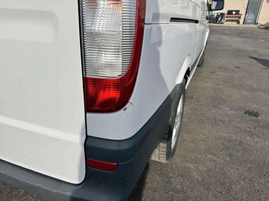 White Mercedes-Benz Vito 2012 in Radviliskis, with an engine capacity of 2.14 L and mileage of 257 thousand km for 5142 €, photo 23 on AUTOMOTO.COM.LV
