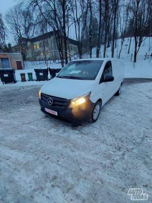 White Mercedes-Benz Vito 2015 in Alytus, with an engine capacity of 1.60 L and mileage of 253 thousand km for 7500 €, photo 3 on AUTOMOTO.COM.LV