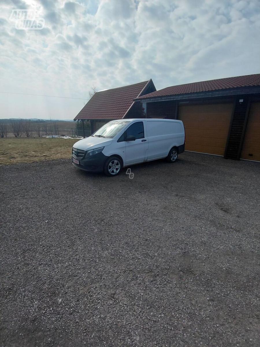 White Mercedes-Benz Vito 2015 in Alytus, with an engine capacity of 1.60 L and mileage of 255 thousand km for 7300 €, photo 1 on AUTOMOTO.COM.LV