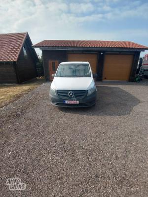 White Mercedes-Benz Vito 2015 in Alytus, with an engine capacity of 1.60 L and mileage of 255 thousand km for 7300 €, photo 3 on AUTOMOTO.COM.LV