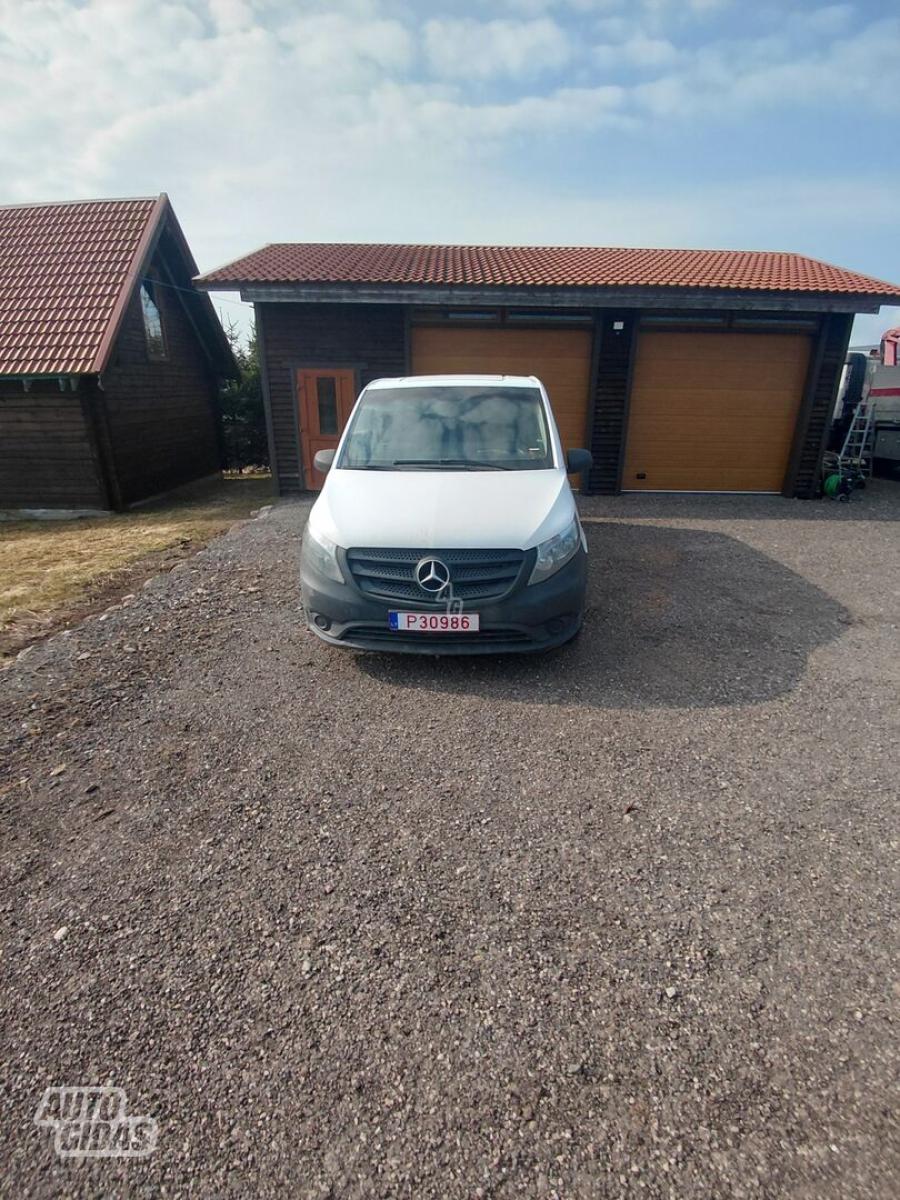 White Mercedes-Benz Vito 2015 in Alytus, with an engine capacity of 1.60 L and mileage of 255 thousand km for 7300 €, photo 3 on AUTOMOTO.COM.LV