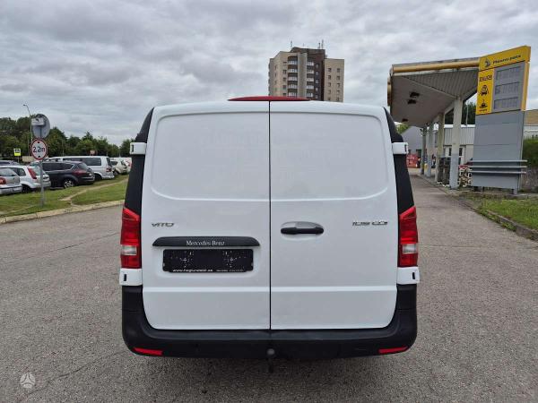 White Mercedes-Benz Vito 2015 in Panevezys, with an engine capacity of 1.60 L and mileage of 255 thousand km for 5600 €, photo 4 on AUTOMOTO.COM.LV