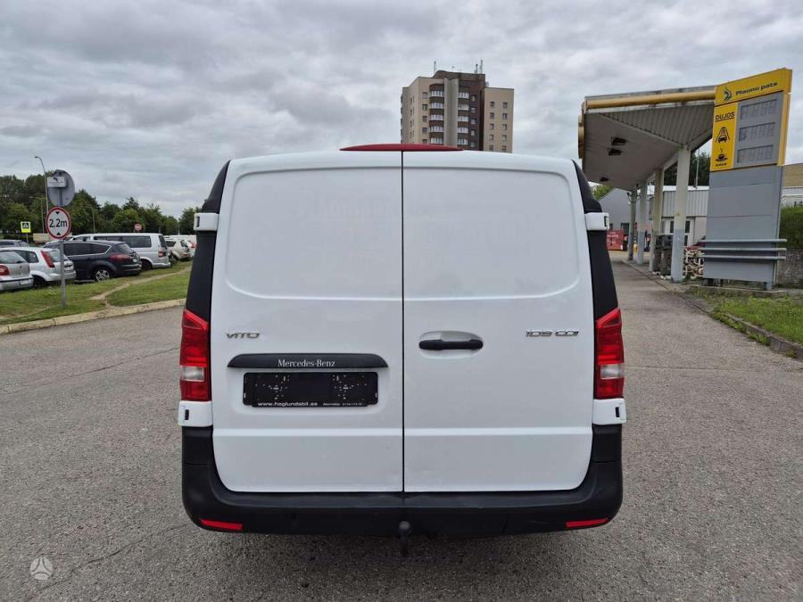 White Mercedes-Benz Vito 2015 in Panevezys, with an engine capacity of 1.60 L and mileage of 255 thousand km for 5600 €, photo 5 on AUTOMOTO.COM.LV