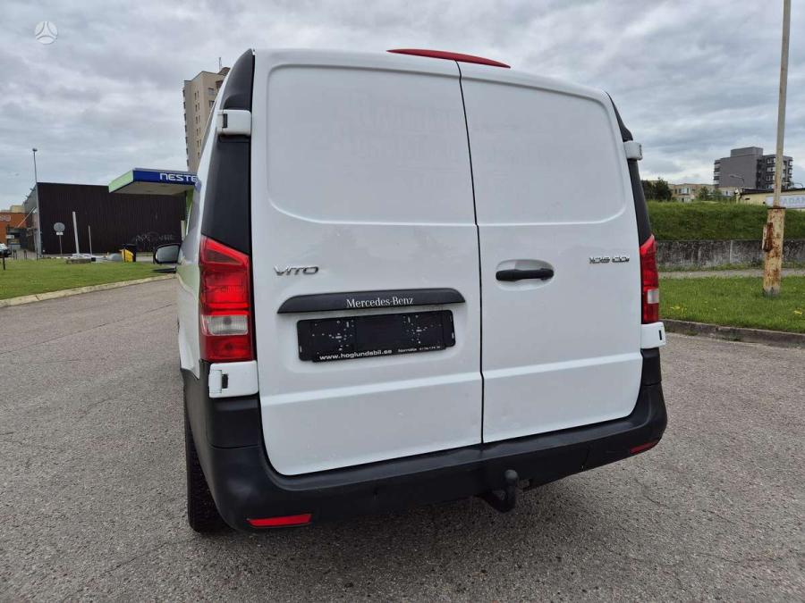 White Mercedes-Benz Vito 2015 in Panevezys, with an engine capacity of 1.60 L and mileage of 255 thousand km for 5600 €, photo 11 on AUTOMOTO.COM.LV