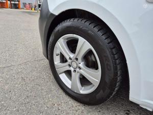 White Mercedes-Benz Vito 2015 in Panevezys, with an engine capacity of 1.60 L and mileage of 255 thousand km for 5600 €, photo 26 on AUTOMOTO.COM.LV