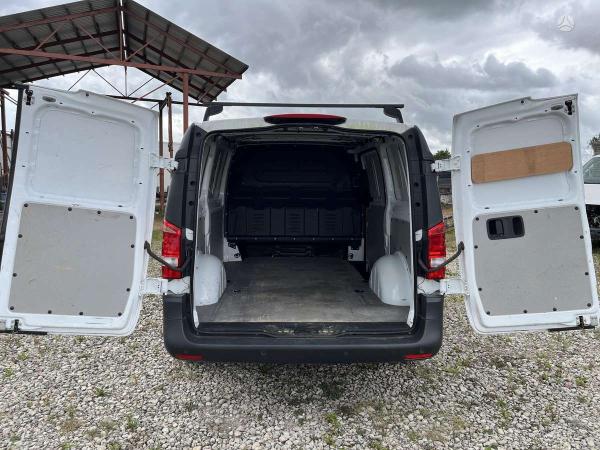 Balts Mercedes-Benz Vito 2015 Tauragė, ar dzinēja tilpumu 2.20 L un nobraukumu 299 tūkst. km par 7900 €, foto 8 vietnē AUTOMOTO.COM.LV