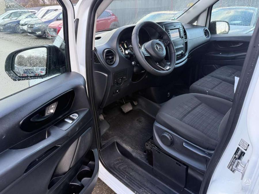 Balts Mercedes-Benz Vito 2016 Tauragė, ar dzinēja tilpumu 2.14 L un nobraukumu 239 tūkst. km par 7400 €, foto 6 vietnē AUTOMOTO.COM.LV