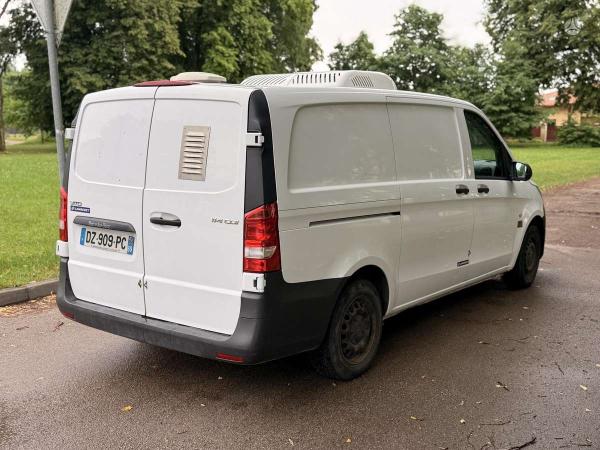 White Mercedes-Benz Vito 2016 in Taurage, with an engine capacity of 2.14 L and mileage of 334 thousand km for 9800 €, photo 4 on AUTOMOTO.COM.LV