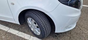 White Mercedes-Benz Vito 2017 in Marijampole, with an engine capacity of 2.14 L and mileage of 279 thousand km for 14600 €, photo 4 on AUTOMOTO.COM.LV