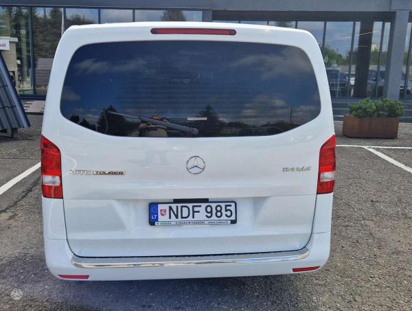Balts Mercedes-Benz Vito 2017 Marijampole, ar dzinēja tilpumu 2.14 L un nobraukumu 279 tūkst. km par 14600 €, foto 5 vietnē AUTOMOTO.COM.LV