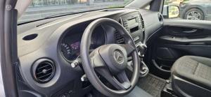 White Mercedes-Benz Vito 2017 in Marijampole, with an engine capacity of 2.14 L and mileage of 279 thousand km for 14600 €, photo 11 on AUTOMOTO.COM.LV