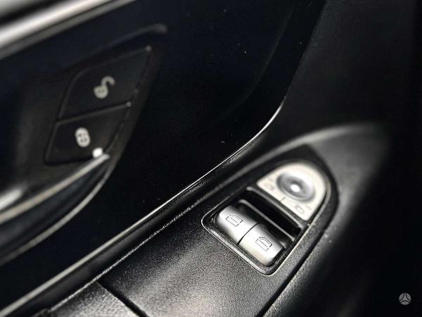 Balts Mercedes-Benz Vito 2017 Klaipėda, ar dzinēja tilpumu 1.60 L un nobraukumu 156 tūkst. km par 11750 €, foto 8 vietnē AUTOMOTO.COM.LV