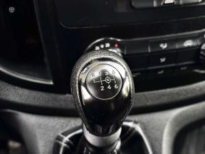 White Mercedes-Benz Vito 2017 in Klaipeda, with an engine capacity of 1.60 L and mileage of 156 thousand km for 11750 €, photo 17 on AUTOMOTO.COM.LV