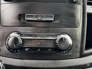 White Mercedes-Benz Vito 2017 in Klaipeda, with an engine capacity of 1.60 L and mileage of 156 thousand km for 11750 €, photo 18 on AUTOMOTO.COM.LV