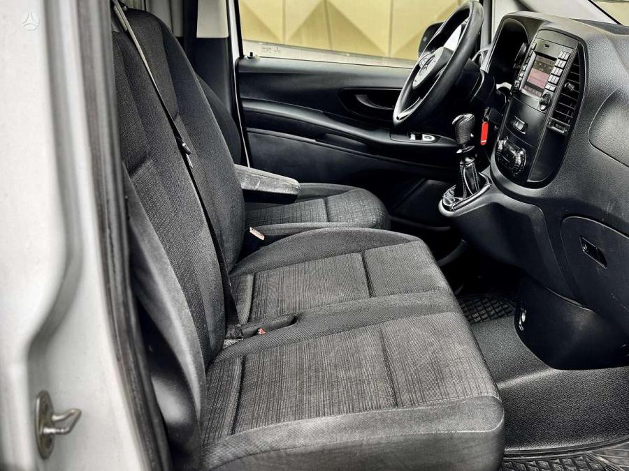 White Mercedes-Benz Vito 2017 in Klaipeda, with an engine capacity of 1.60 L and mileage of 156 thousand km for 11750 €, photo 20 on AUTOMOTO.COM.LV