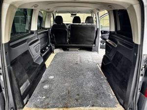 White Mercedes-Benz Vito 2017 in Klaipeda, with an engine capacity of 1.60 L and mileage of 156 thousand km for 11750 €, photo 26 on AUTOMOTO.COM.LV
