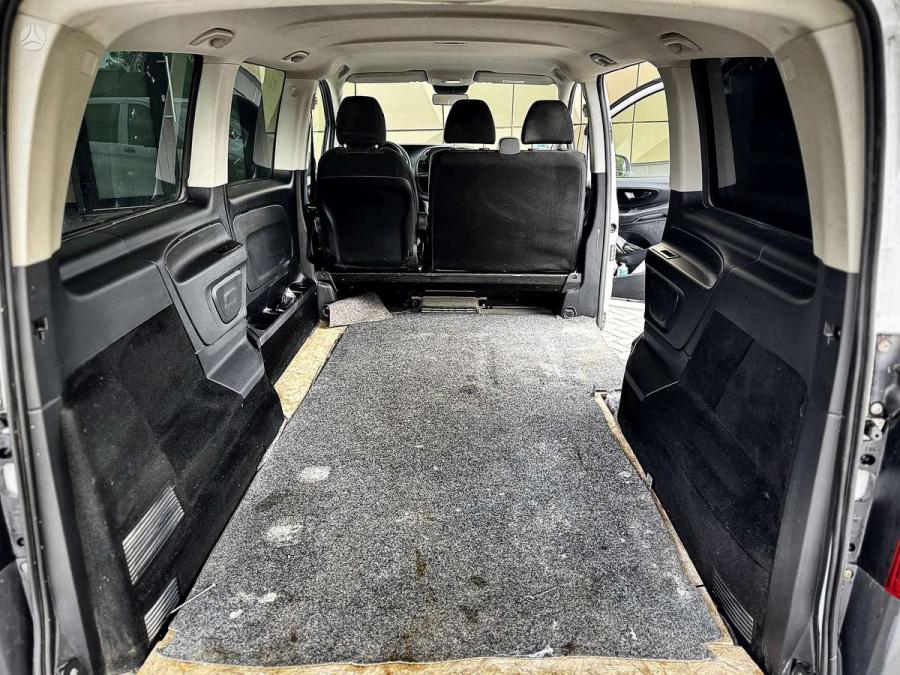 White Mercedes-Benz Vito 2017 in Klaipeda, with an engine capacity of 1.60 L and mileage of 156 thousand km for 11750 €, photo 26 on AUTOMOTO.COM.LV