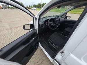 Balts Mercedes-Benz Vito 2018 Kauņa, ar dzinēja tilpumu 1.60 L un nobraukumu 346 tūkst. km par 6450 €, foto 12 vietnē AUTOMOTO.COM.LV