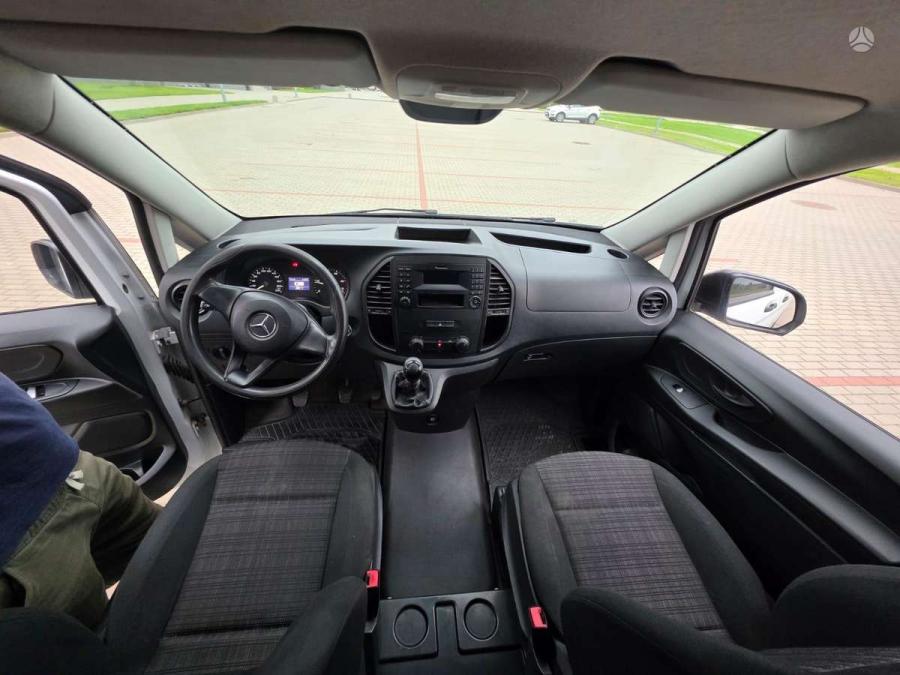 Balts Mercedes-Benz Vito 2018 Kauņa, ar dzinēja tilpumu 1.60 L un nobraukumu 346 tūkst. km par 6450 €, foto 21 vietnē AUTOMOTO.COM.LV